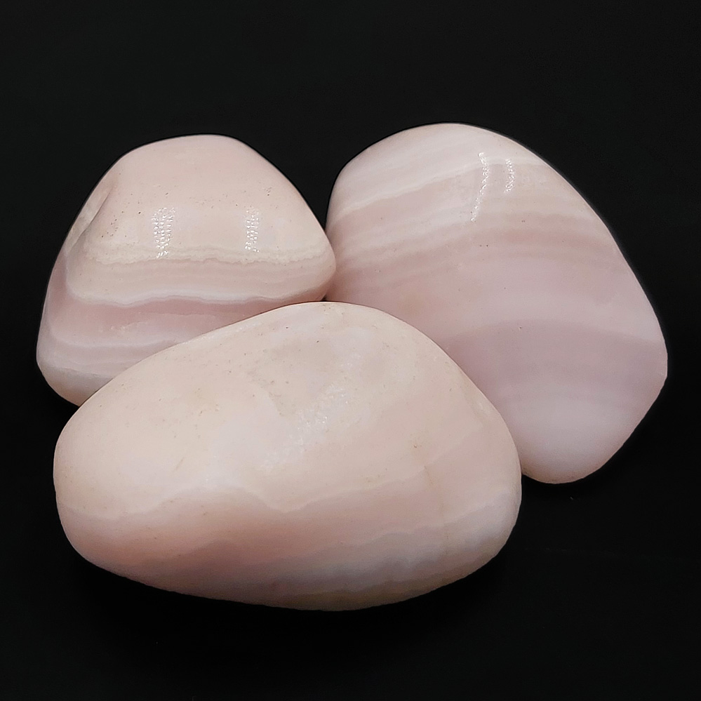 Mangano Calcite Tumble Stones 2-2.5cm